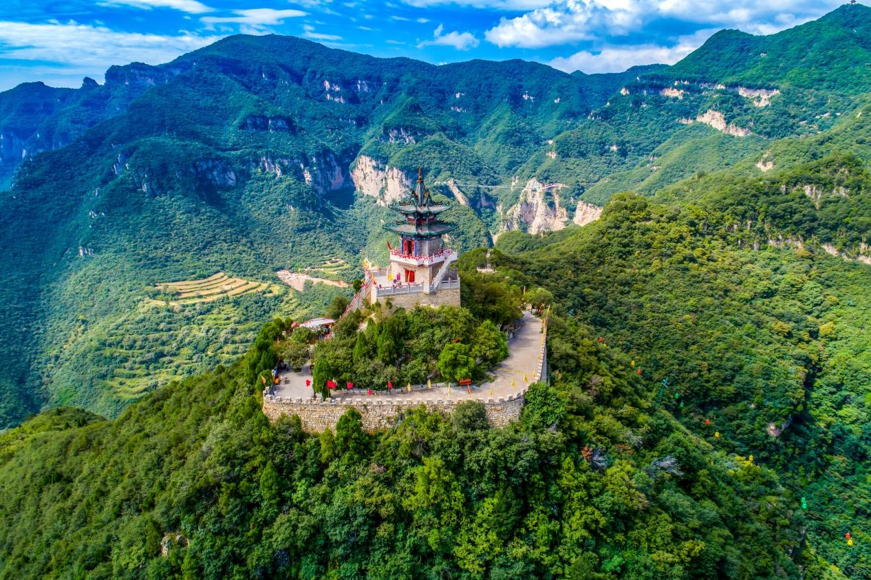 《香港直航》【全景山西8天】 世界文化遺產 壺口瀑布 雲丘山 萬年冰洞群 懸空寺 小西天 升級1晚奢華5星【國際品牌·溫德姆至尊酒店】 | 食玩假期